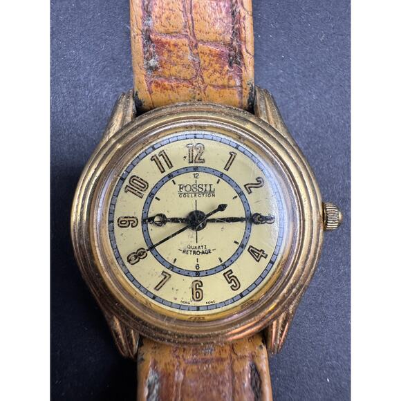Fossil | Accessories | Vintage Fossil Collection Quartz Retroage Watch ...